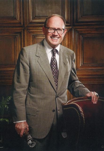 Pat Legan, civic leader and businessman, dies at 99