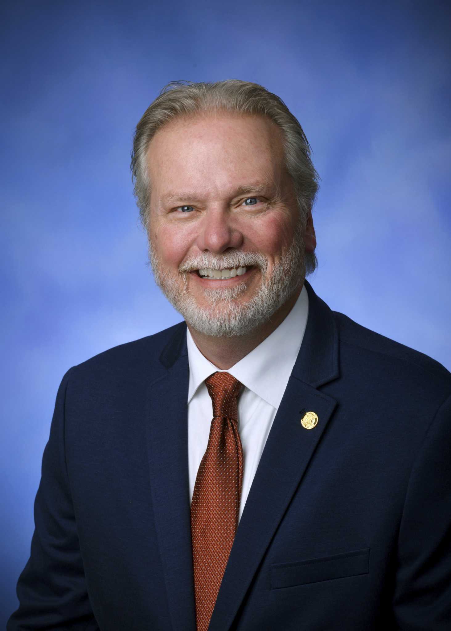 Legislators introduce measures to help fix Michigan's local roads