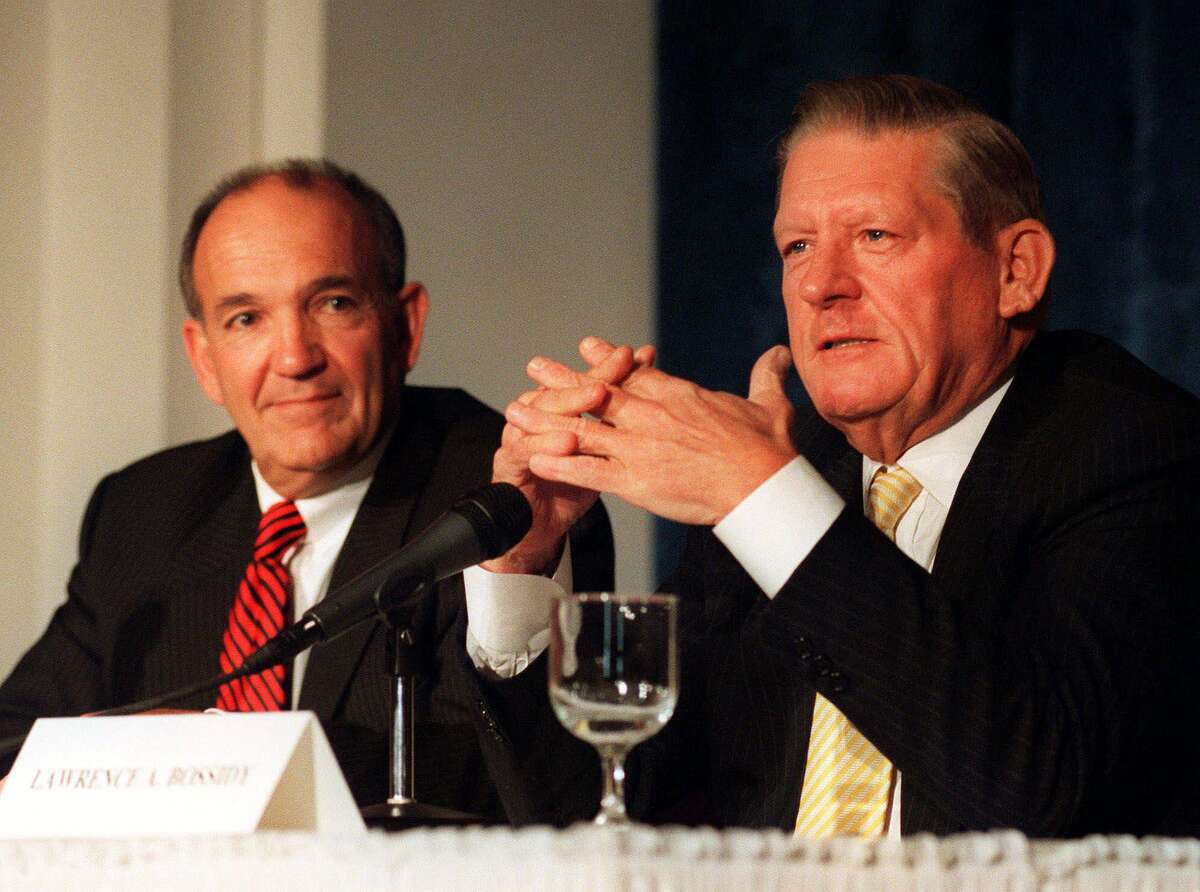 For GE alumni, no easy way to duplicate ‘Welch way’