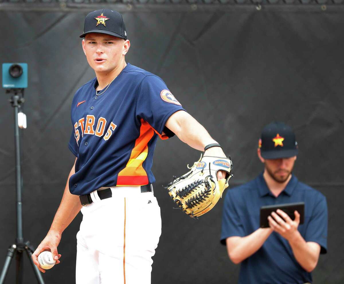 Astros' Brandon Bielak trying to make impression in spring