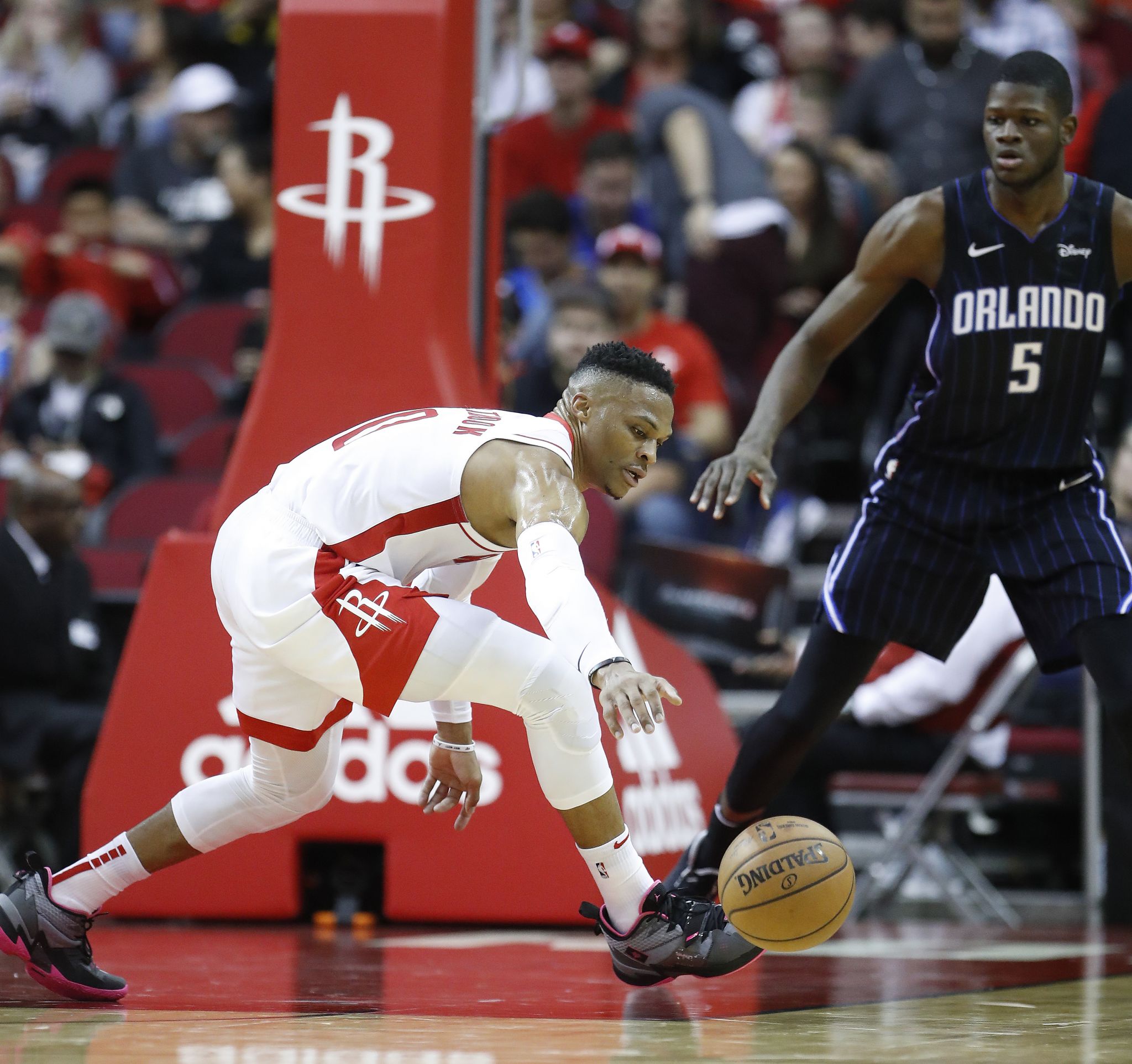 March 8: Magic 126, Rockets 106