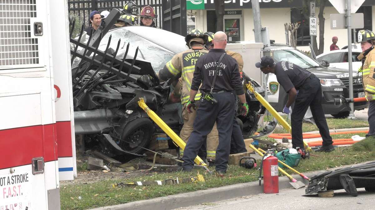 Driver critical after guardrail impales car along North Freeway