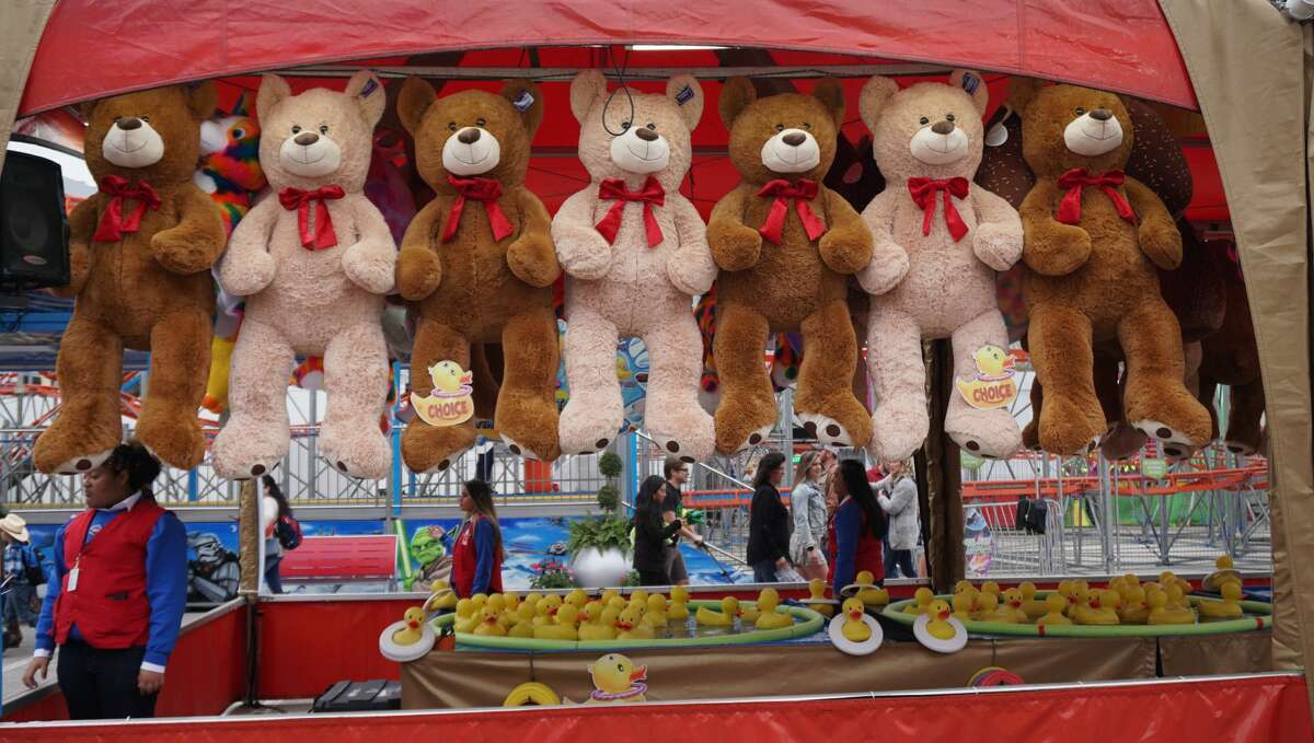 Try your luck at winning these top-notch prizes at RodeoHouston carnival