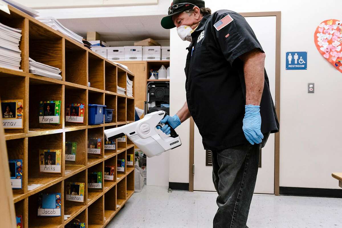 Schools struggle with plans to keep students learning during ...