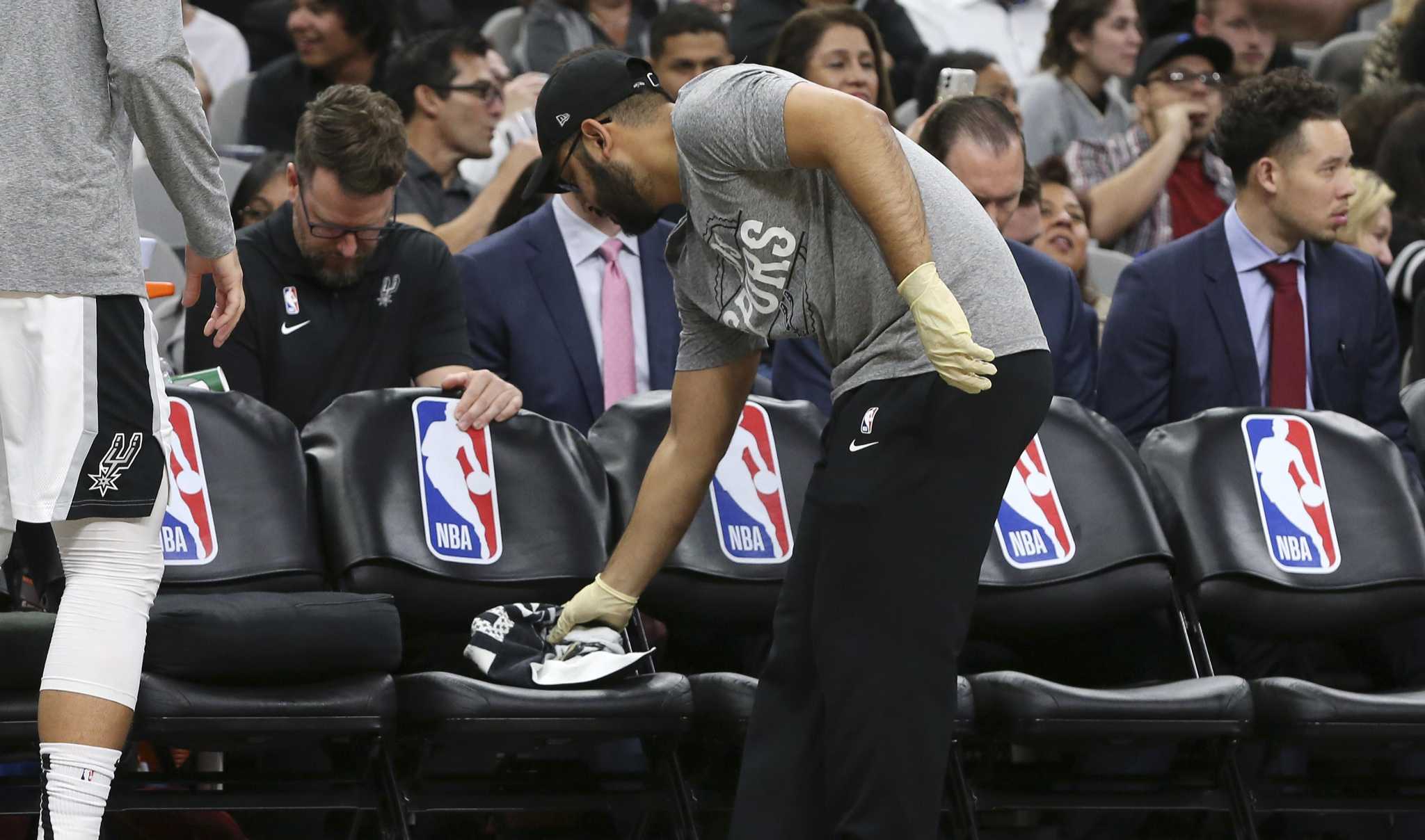 Spurs hope to have fans in stands by Jan. 1