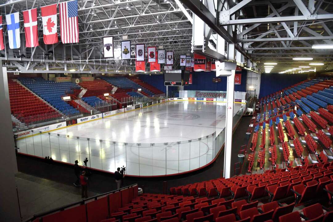 RPI hires Eric Lang as men's hockey coach