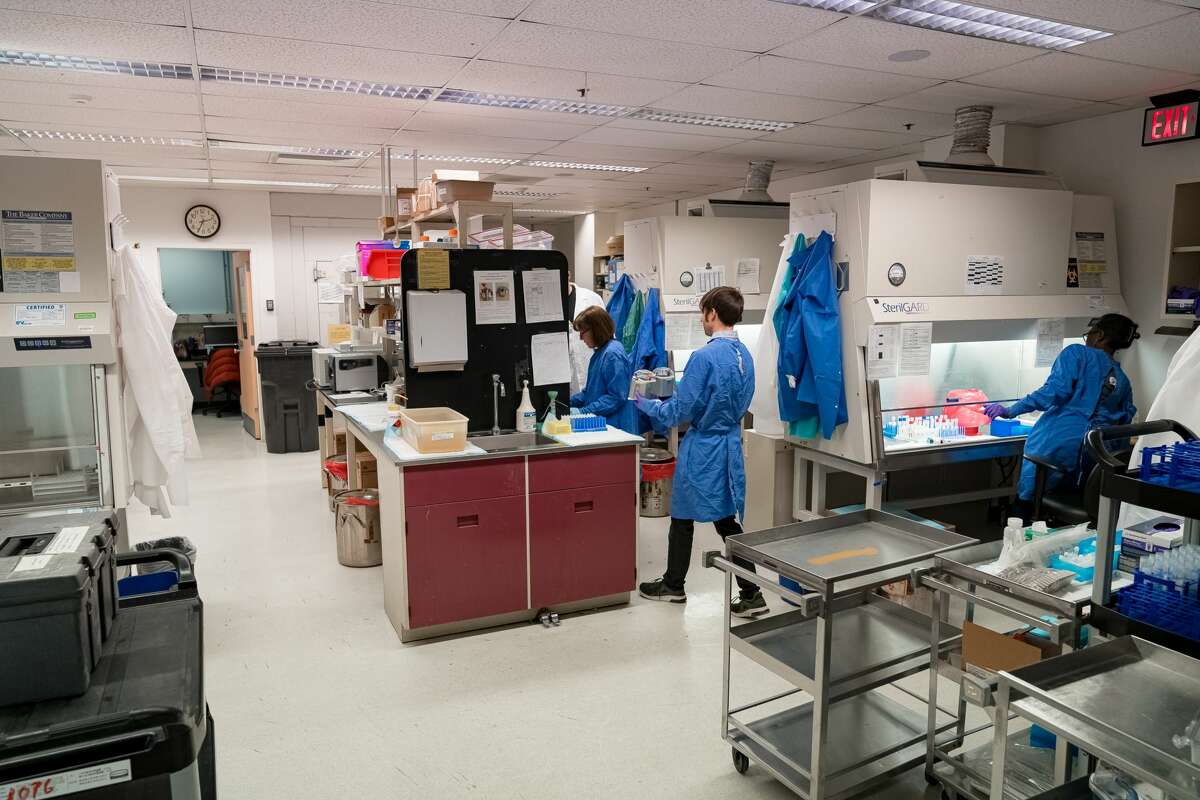 Funding for Wadsworth Center lab development nixed from state budget Funding for Wadsworth Center lab development nixed from state budget