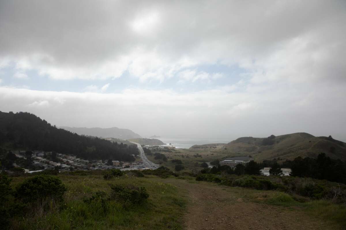 This absurdly beautiful Bay Area hike will help you take a break from ...