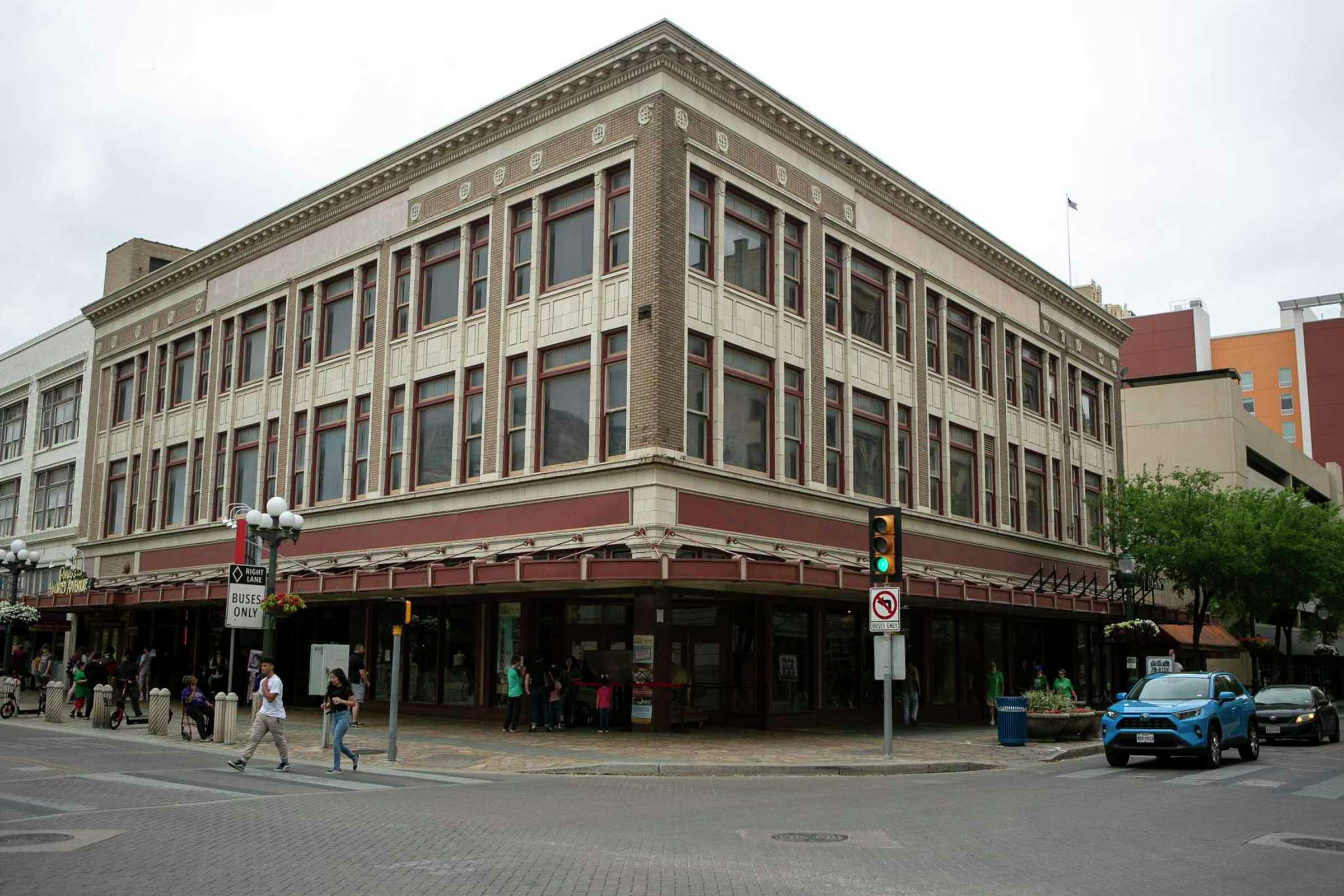 This is what the new Alamo museum could possibly look like