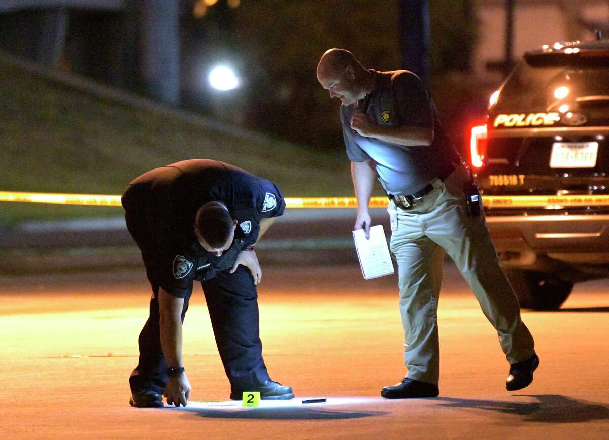 Wanted man carrying machete fatally shot by police during traffic stop