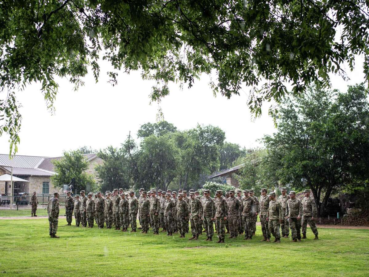 Coronavirus threat prompts Abbott to activate Texas National Guard