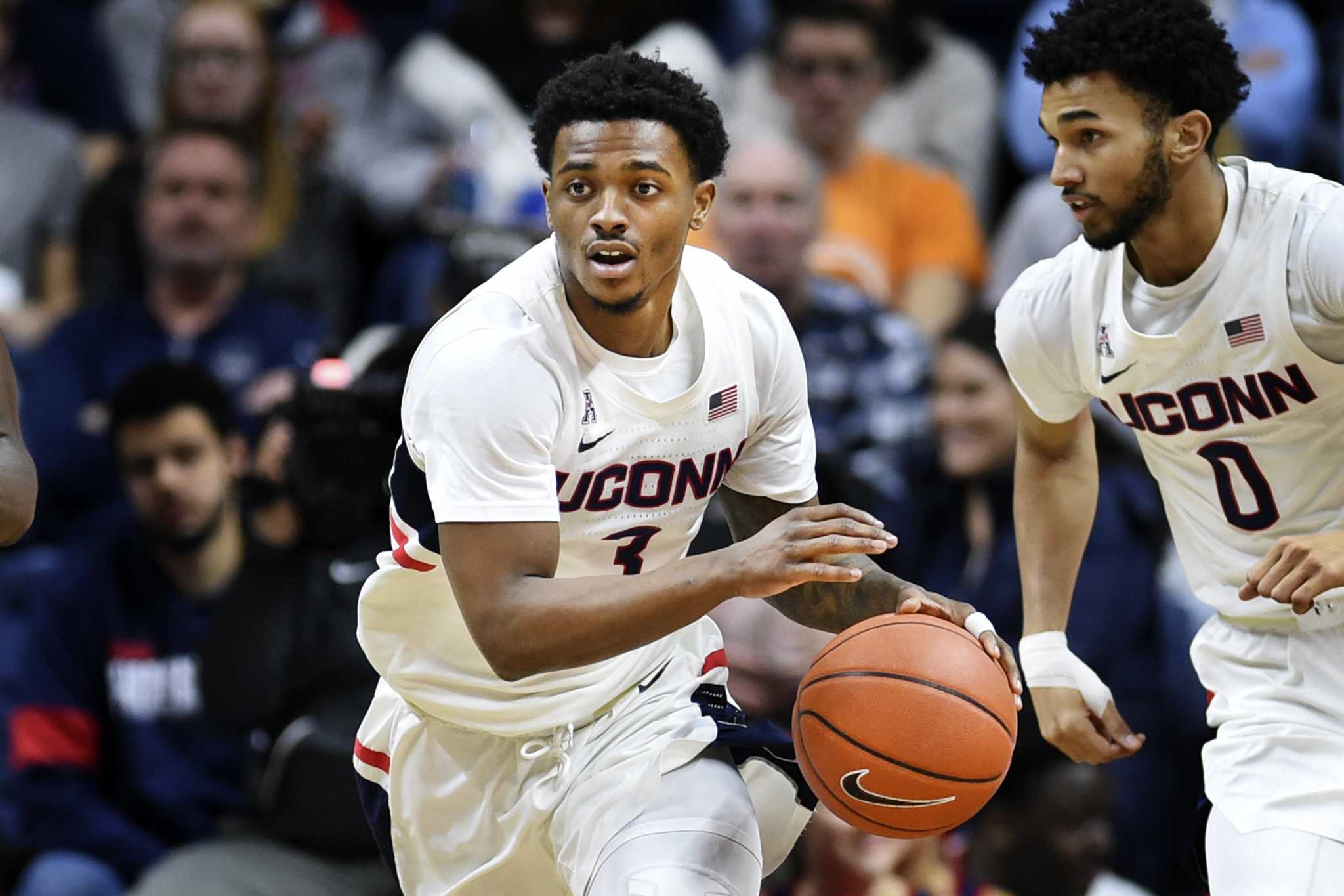 Alterique Gilbert to transfer from UConn