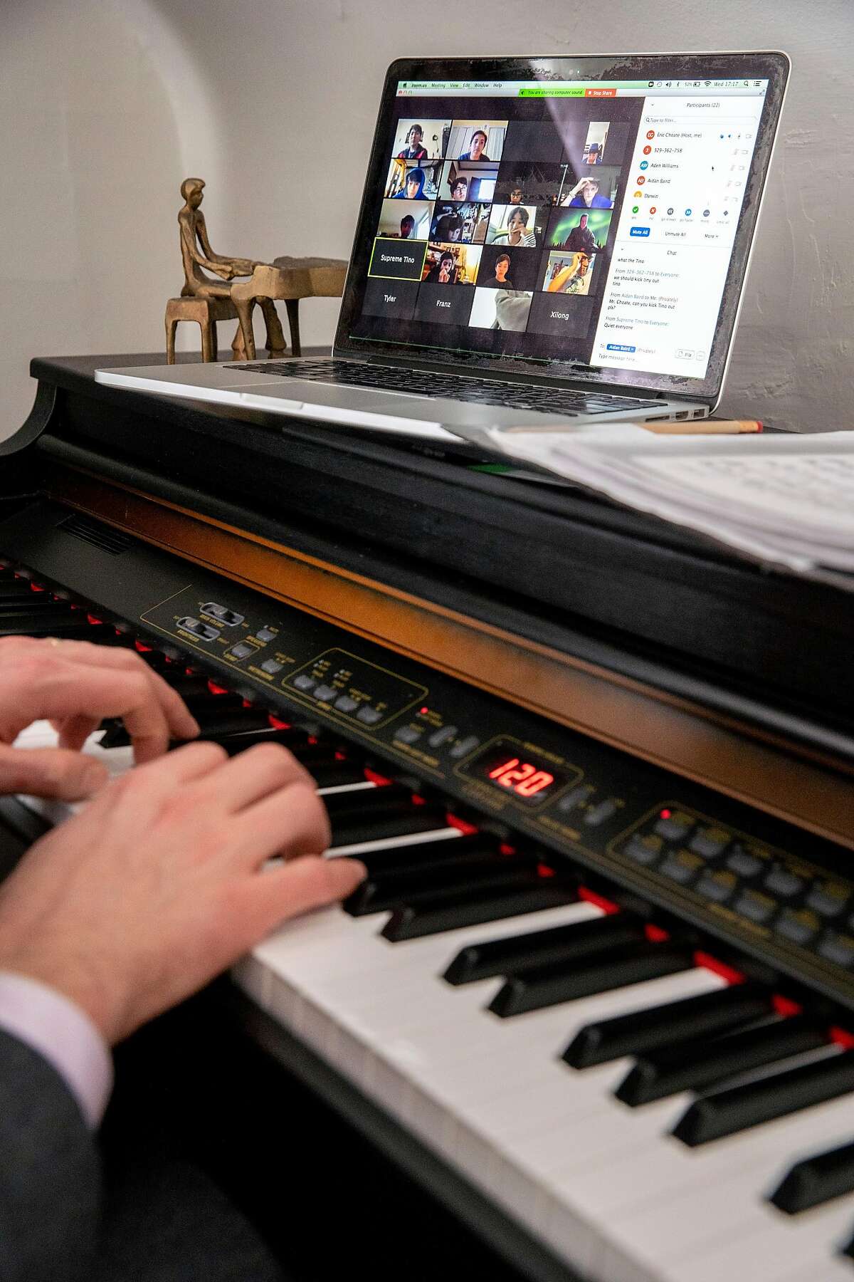 Coronavirus keeps these boys at home. So they turn on their computers ...