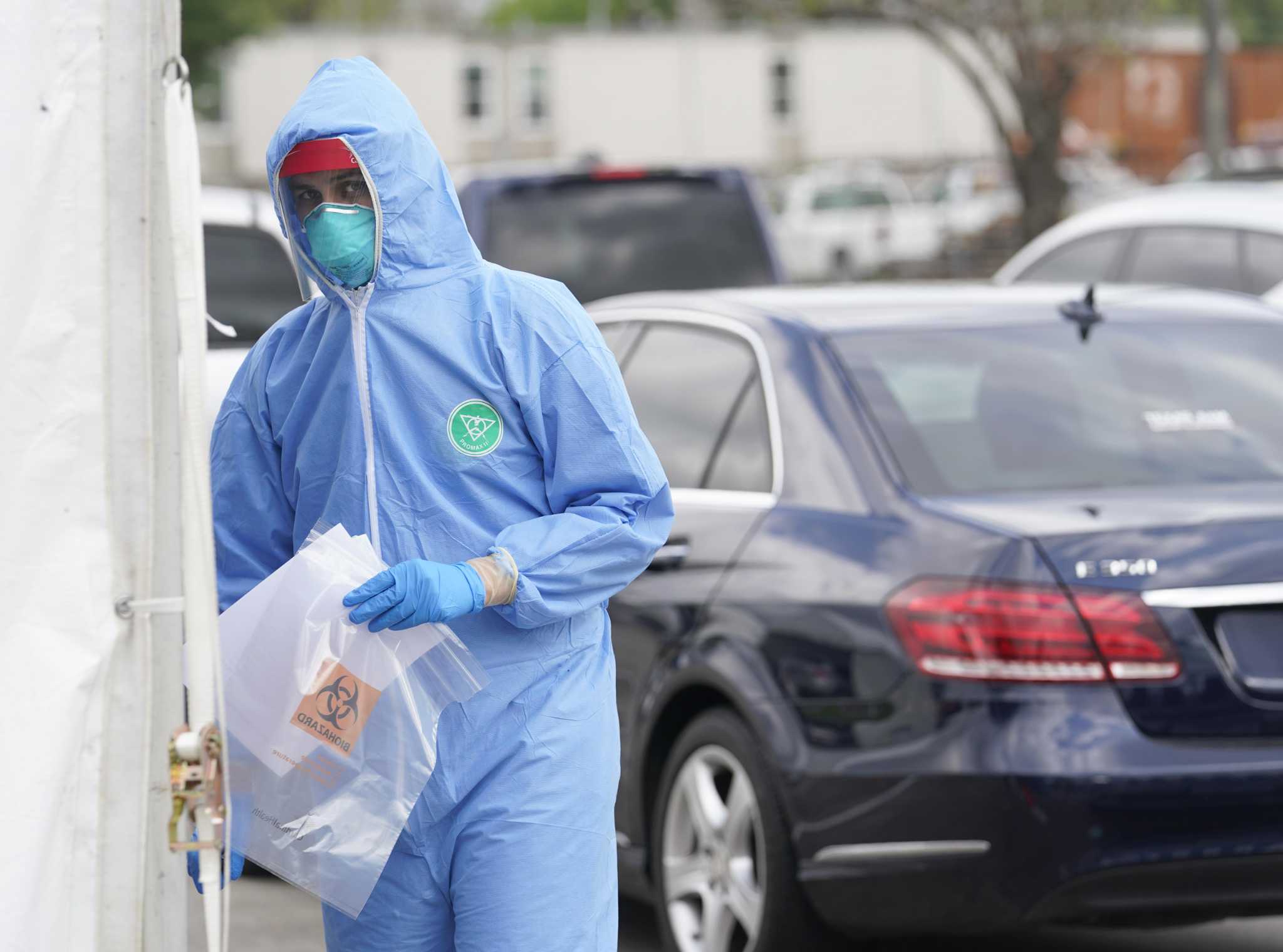 As companies race to produce COVID-19 test kits, FDA holds up at-home ...