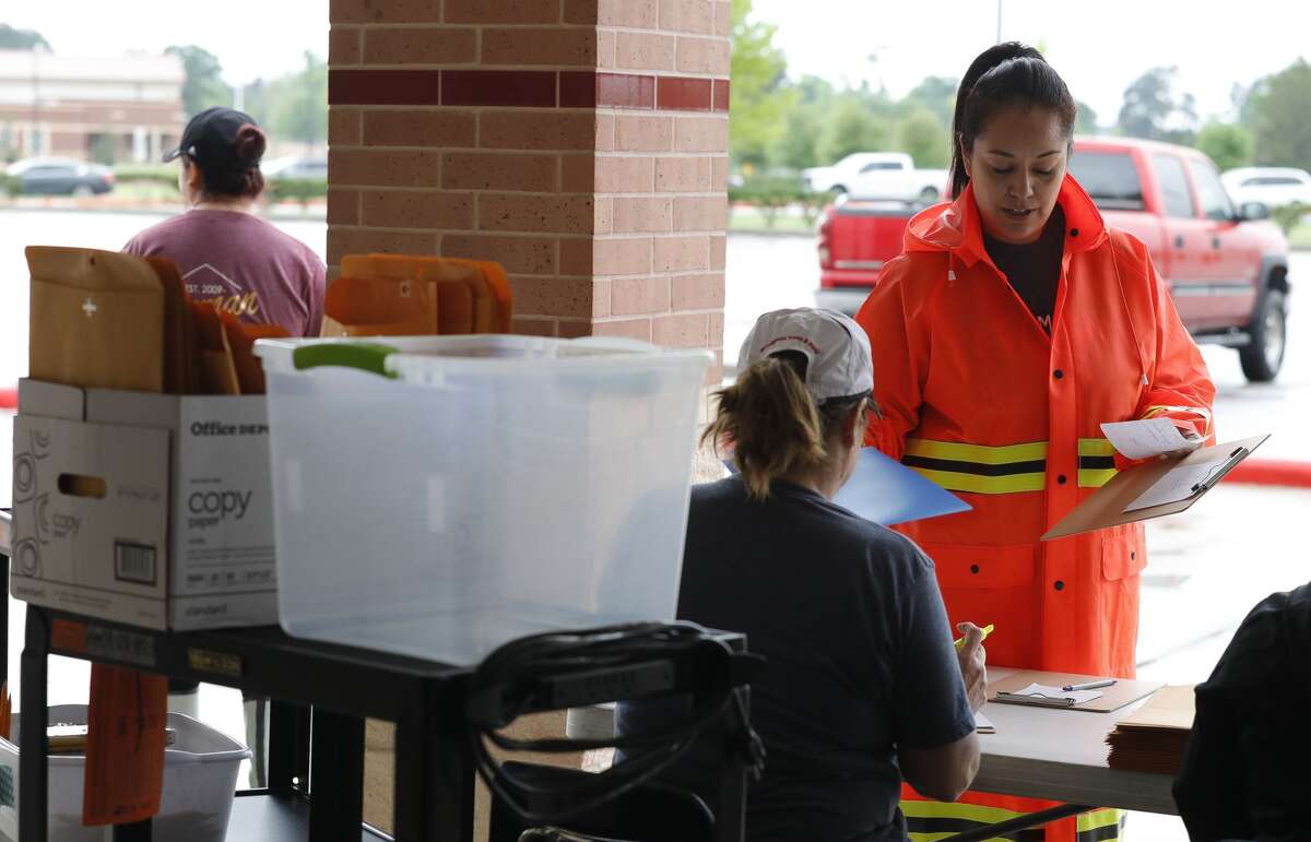 Conroe ISD keeps connected to parents, community through Facebook Live ...