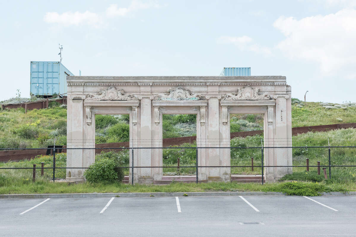 The largest pool in the U.S. was once in San Francisco