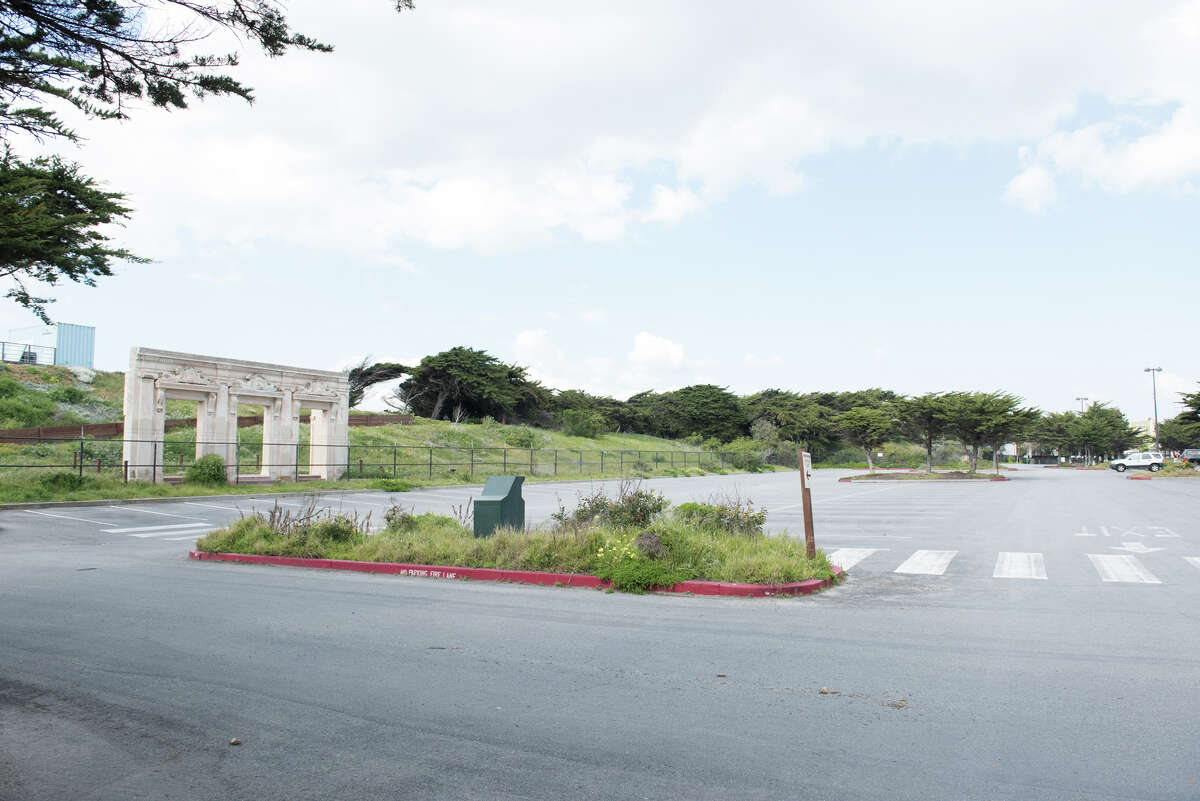 The largest pool in the U.S. was once in San Francisco