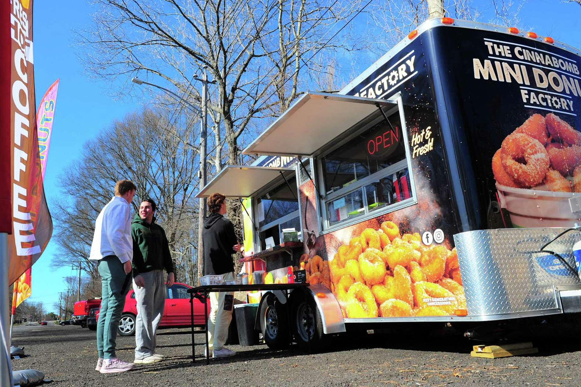 Cinnabomb Mini-Donut food truck to open Bridgeport storefront