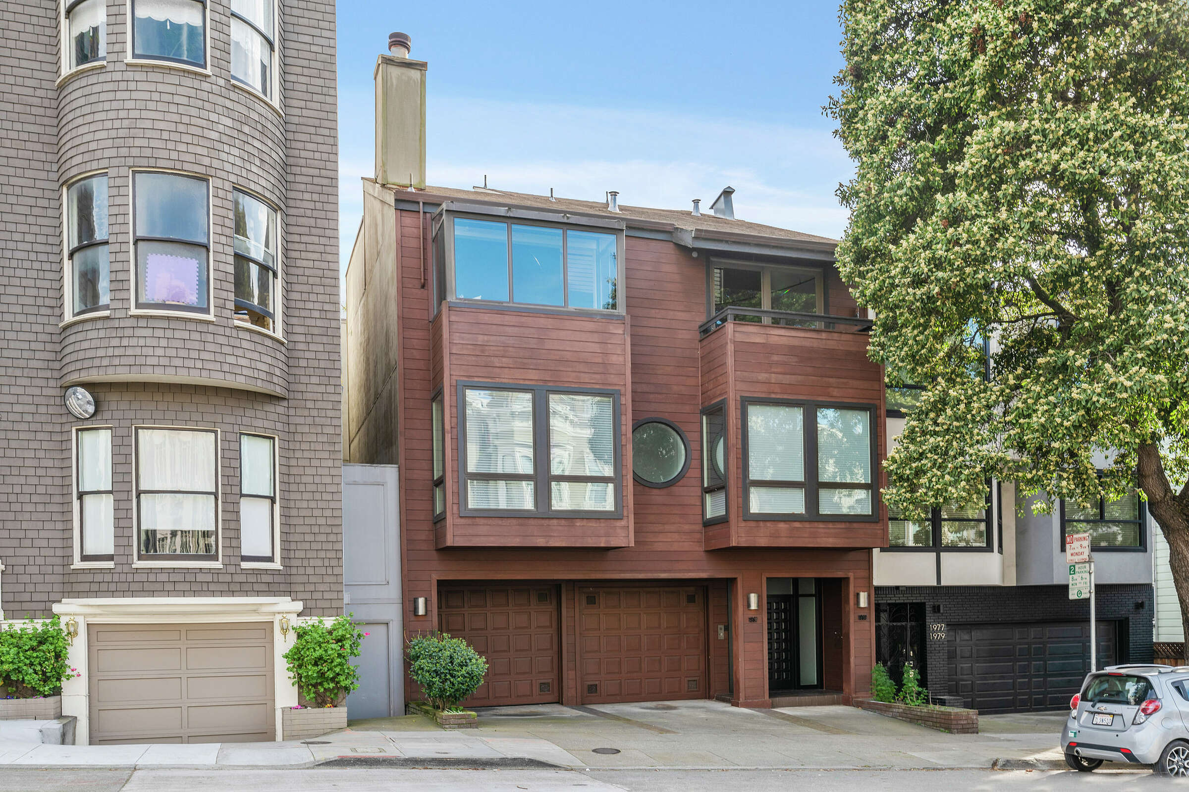 4-level Pac Heights condo for sale for $3.75M, first time in 43 years