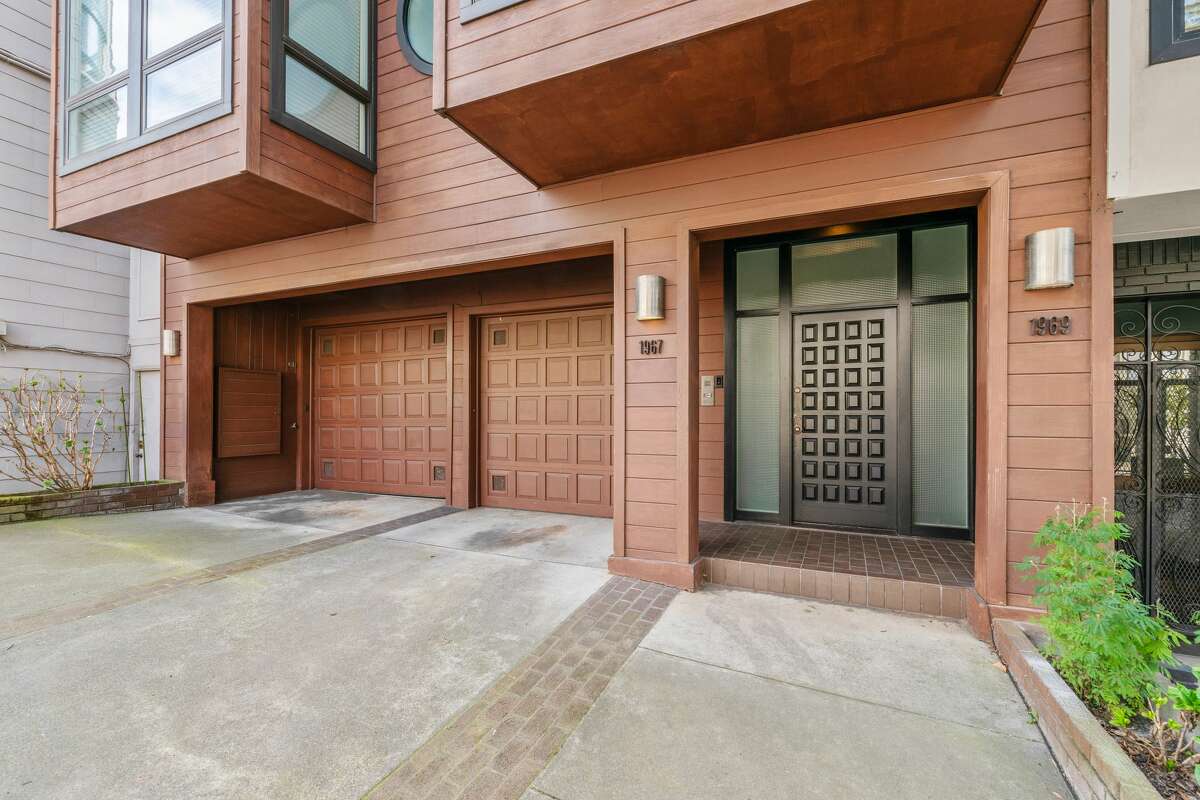 4-level Pac Heights condo for sale for $3.75M, first time in 43 years