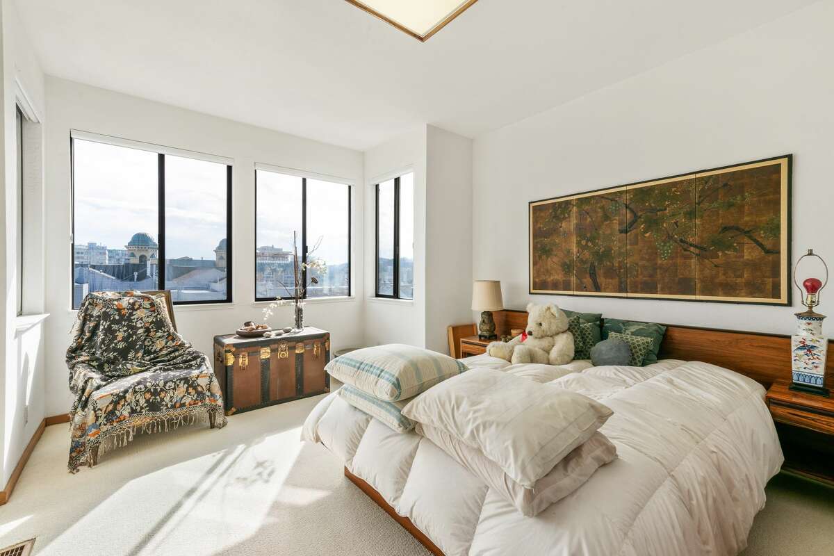 4-level Pac Heights condo for sale for $3.75M, first time in 43 years