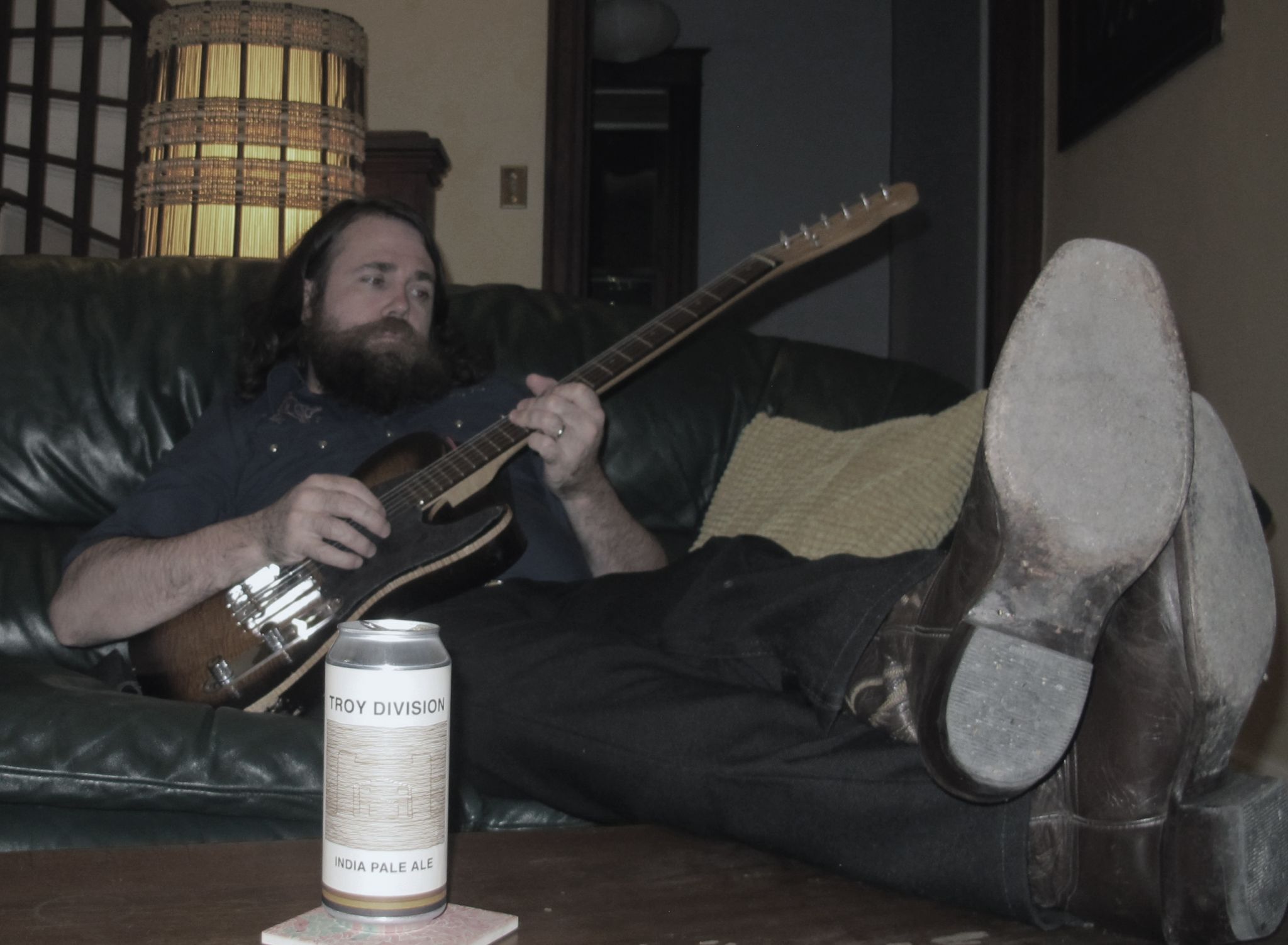 Short songs suit musician Steve Hammond