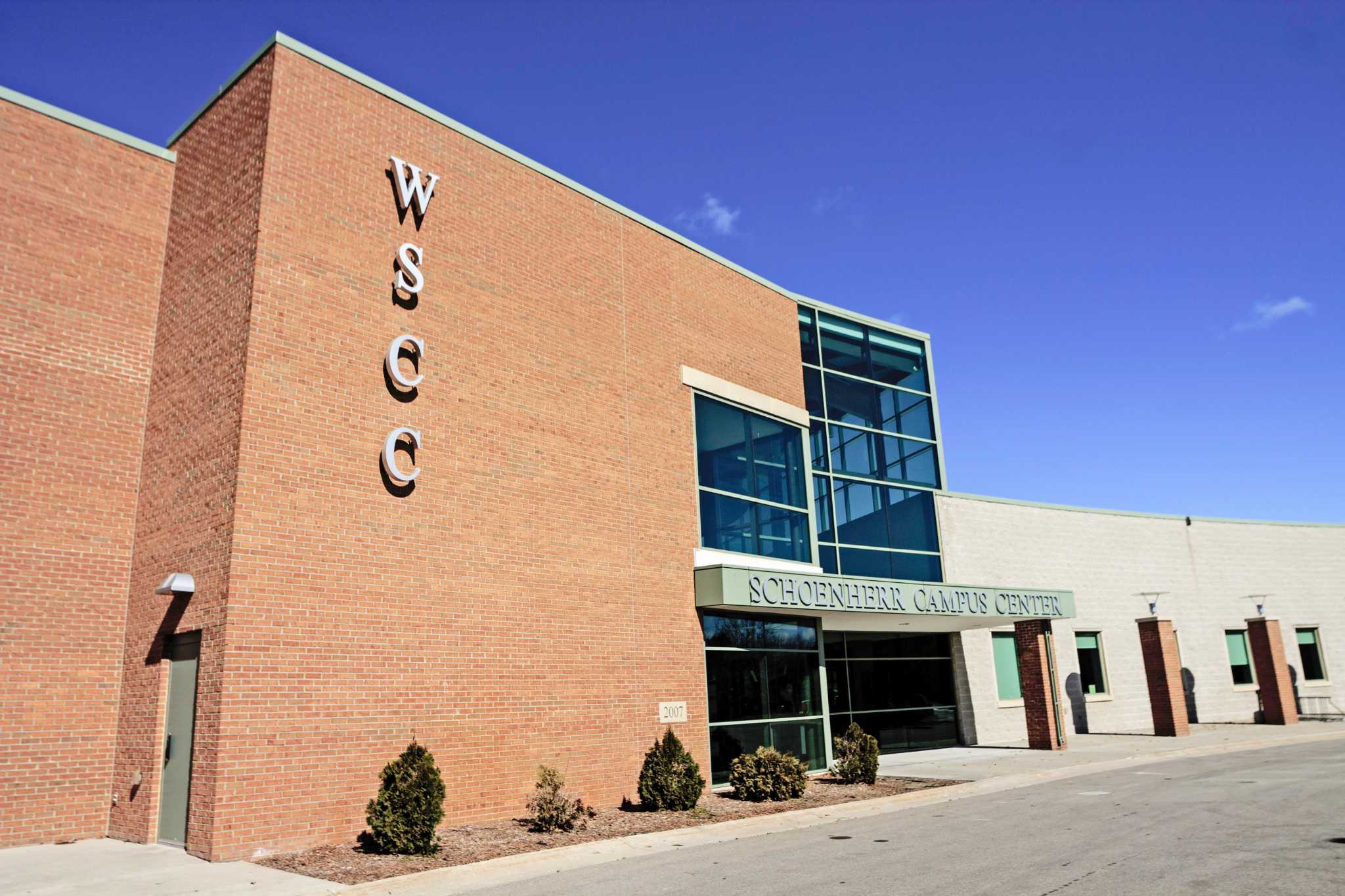 WSCC dual enrolled students adjusting to online learning