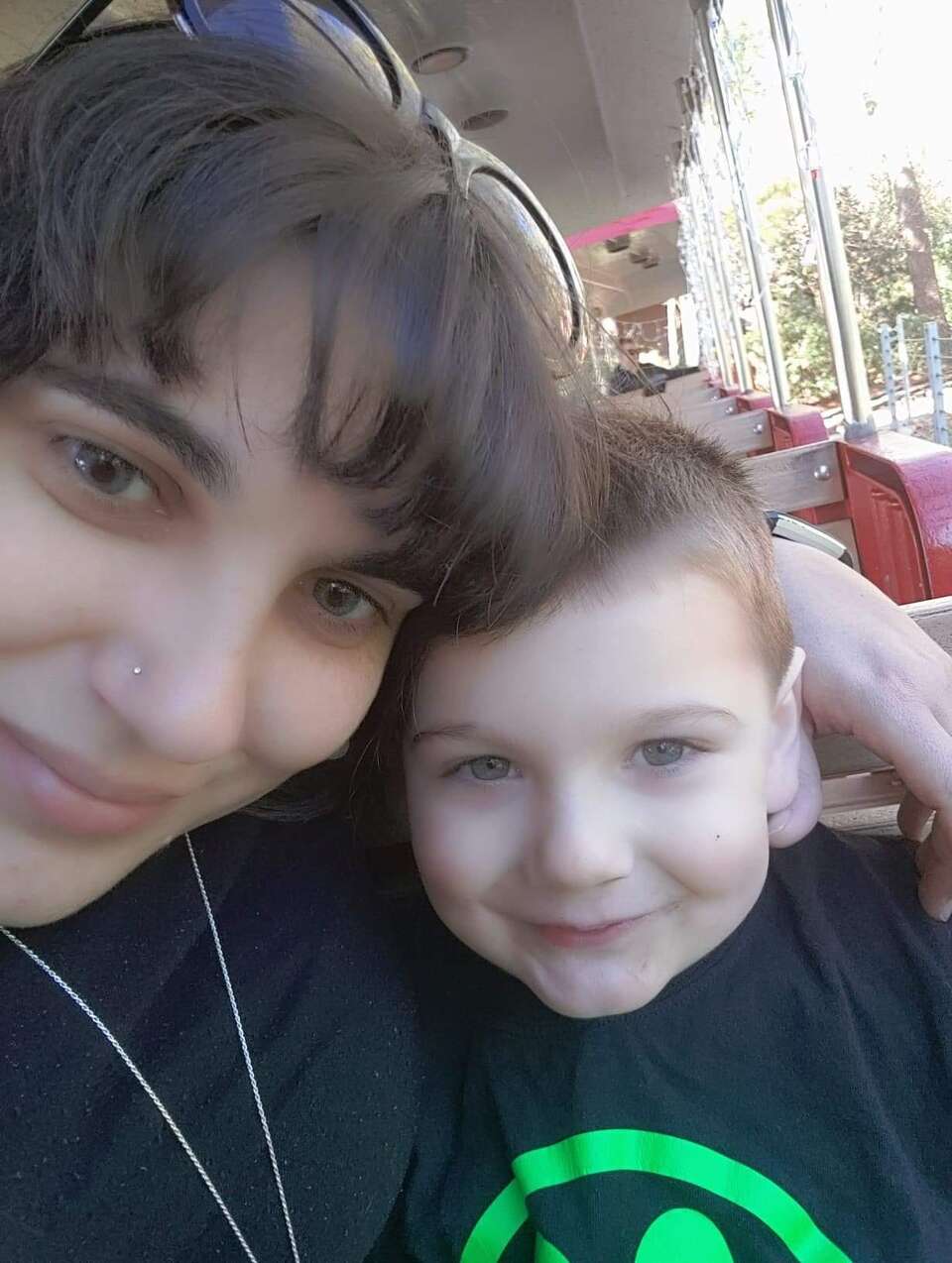 Young Katy mother hospitalized with suspected coronavirus urges others ...