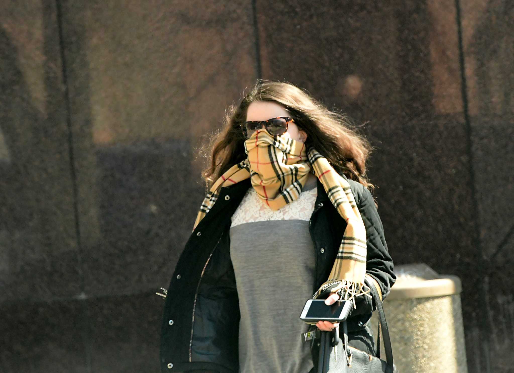 Improper mask techniques during the coronavirus pandemic