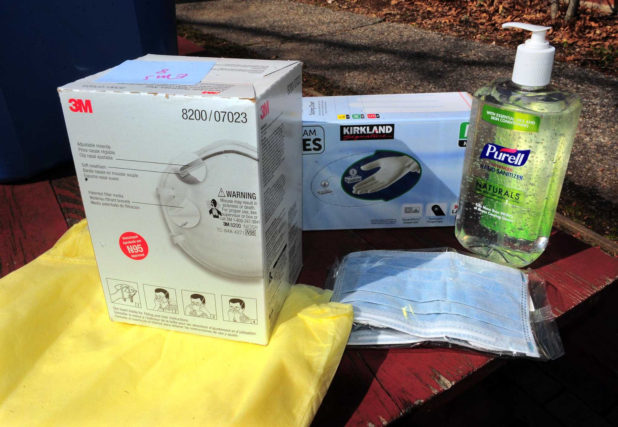 Darien EMS Post 53 seeks personal protective equipment