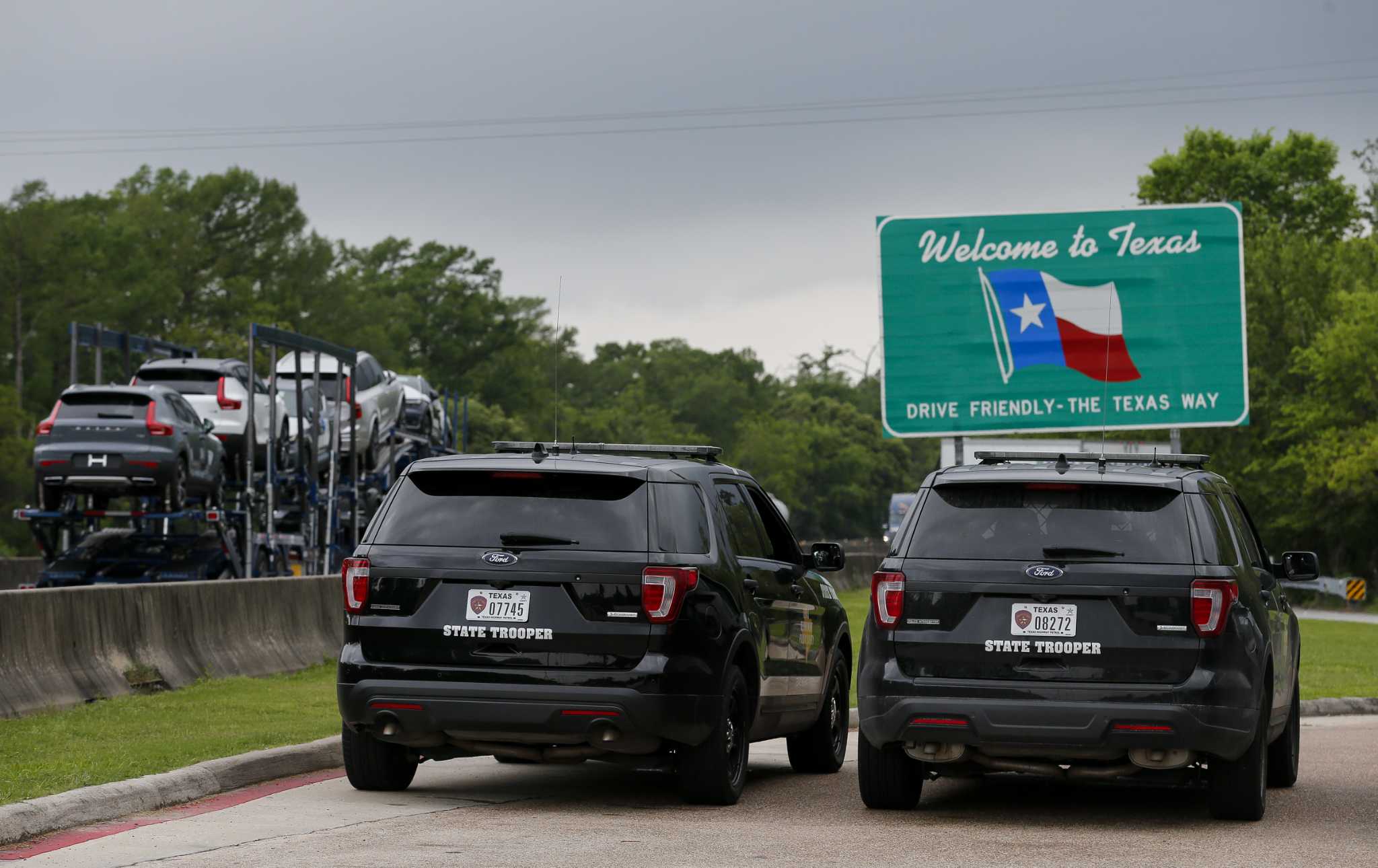 Texas to enforce quarantine orders at Louisiana border with coronavirus ...