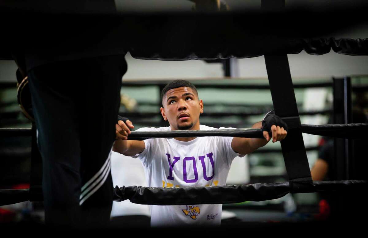 For Darius Fulghum, a balance of boxing and medical career in ...