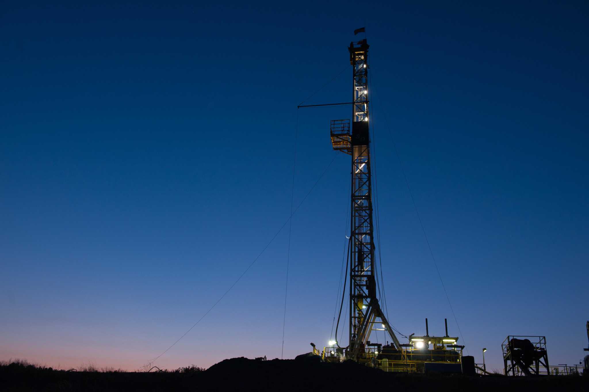 Drilling Down: Texas drilling permits fall by one-fifth in a week