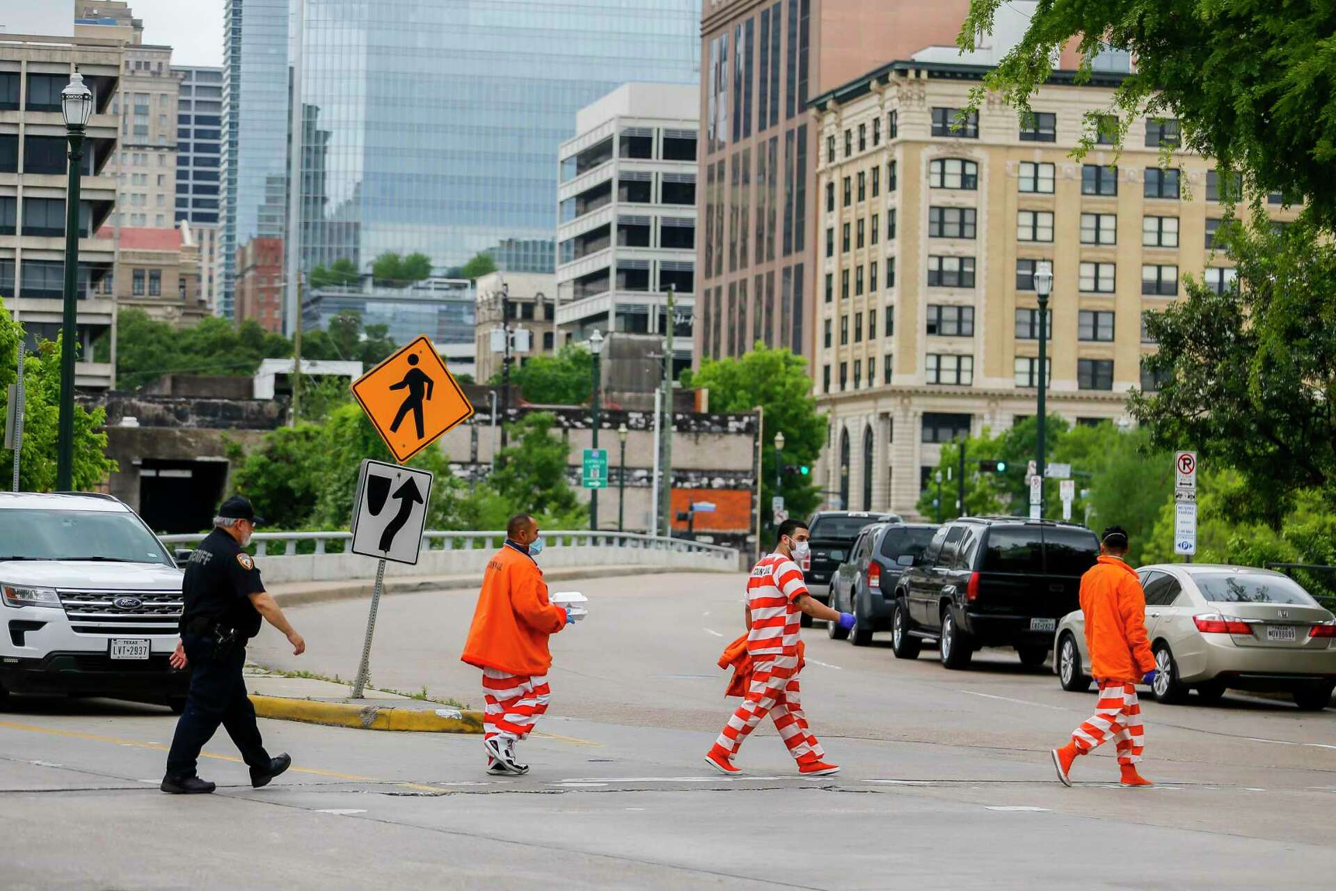 Judge voids Harris County order to release jail inmates to battle ...