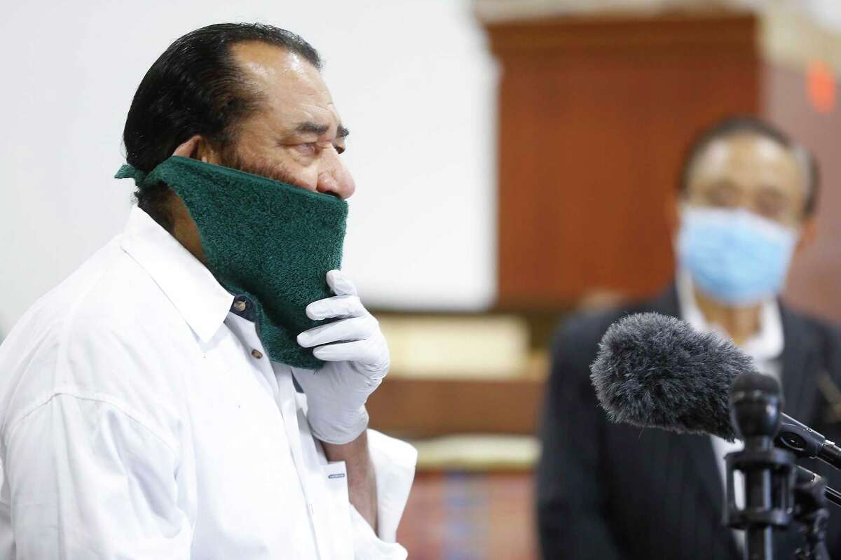 Houston effort to gather protective gear to fight virus gains 10,000 ...