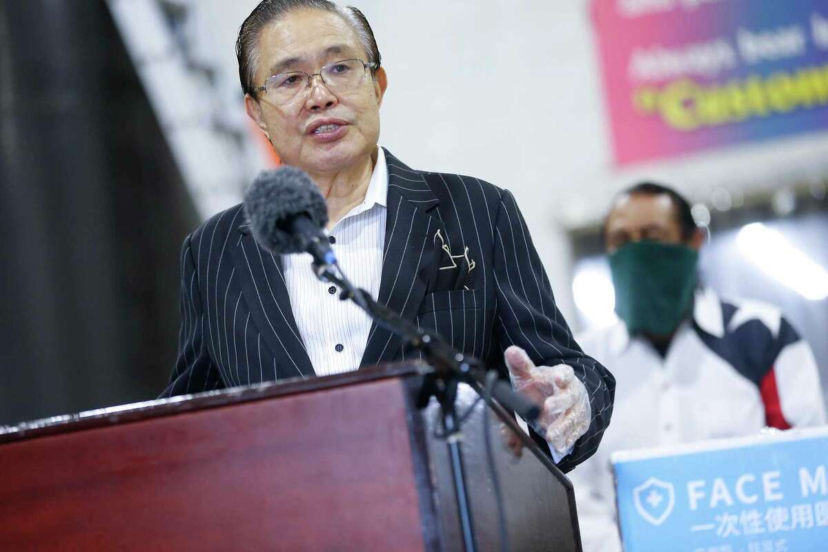 Houston effort to gather protective gear to fight virus gains 10,000 ...