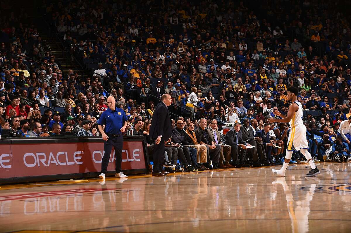 Warriors’ players trying to stay in shape while being forced to stay in ...