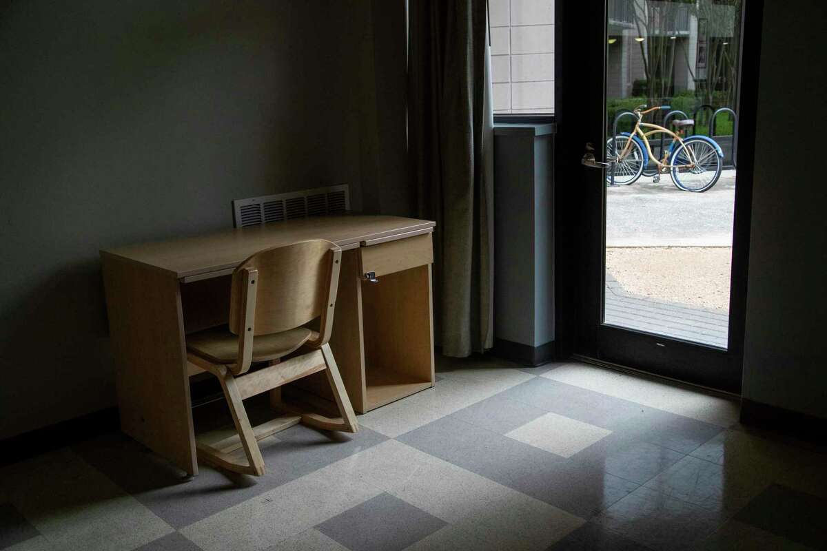 University of St. Thomas offers empty residence hall rooms to hospitals