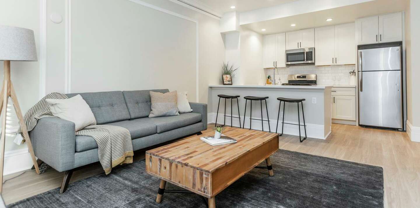 Designer Robin Randall offers an inspirational blend of new and old
