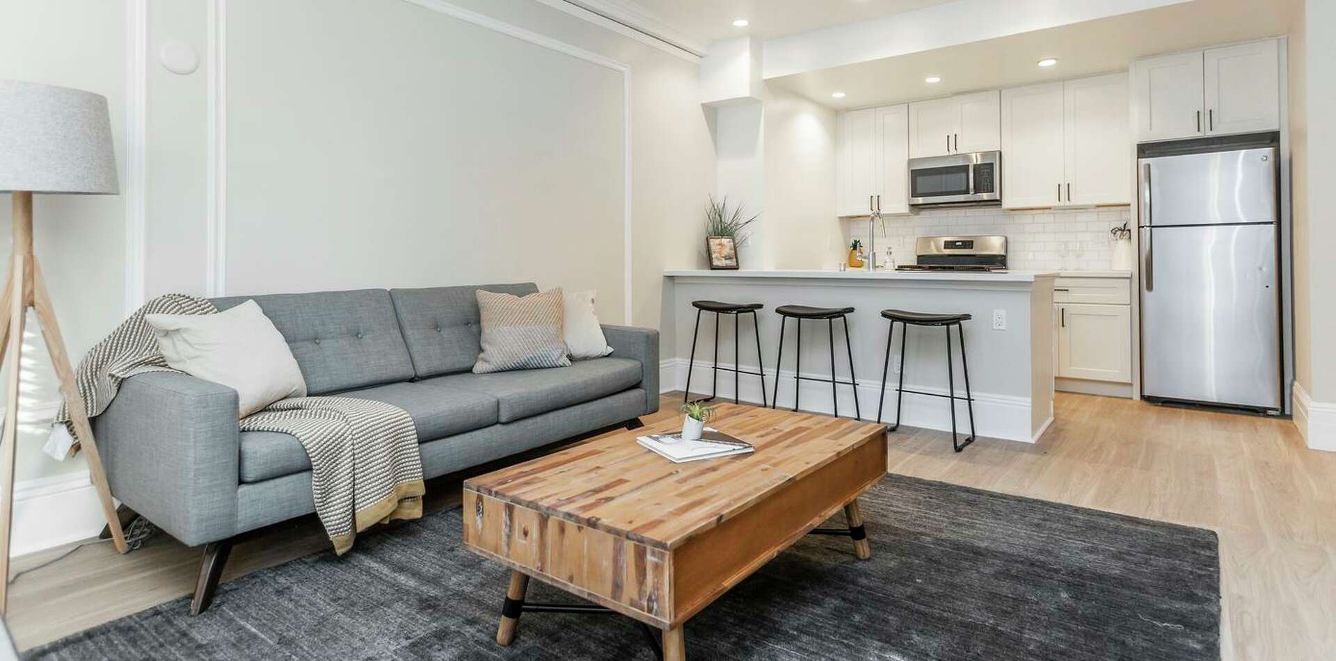 Designer Robin Randall offers an inspirational blend of new and old