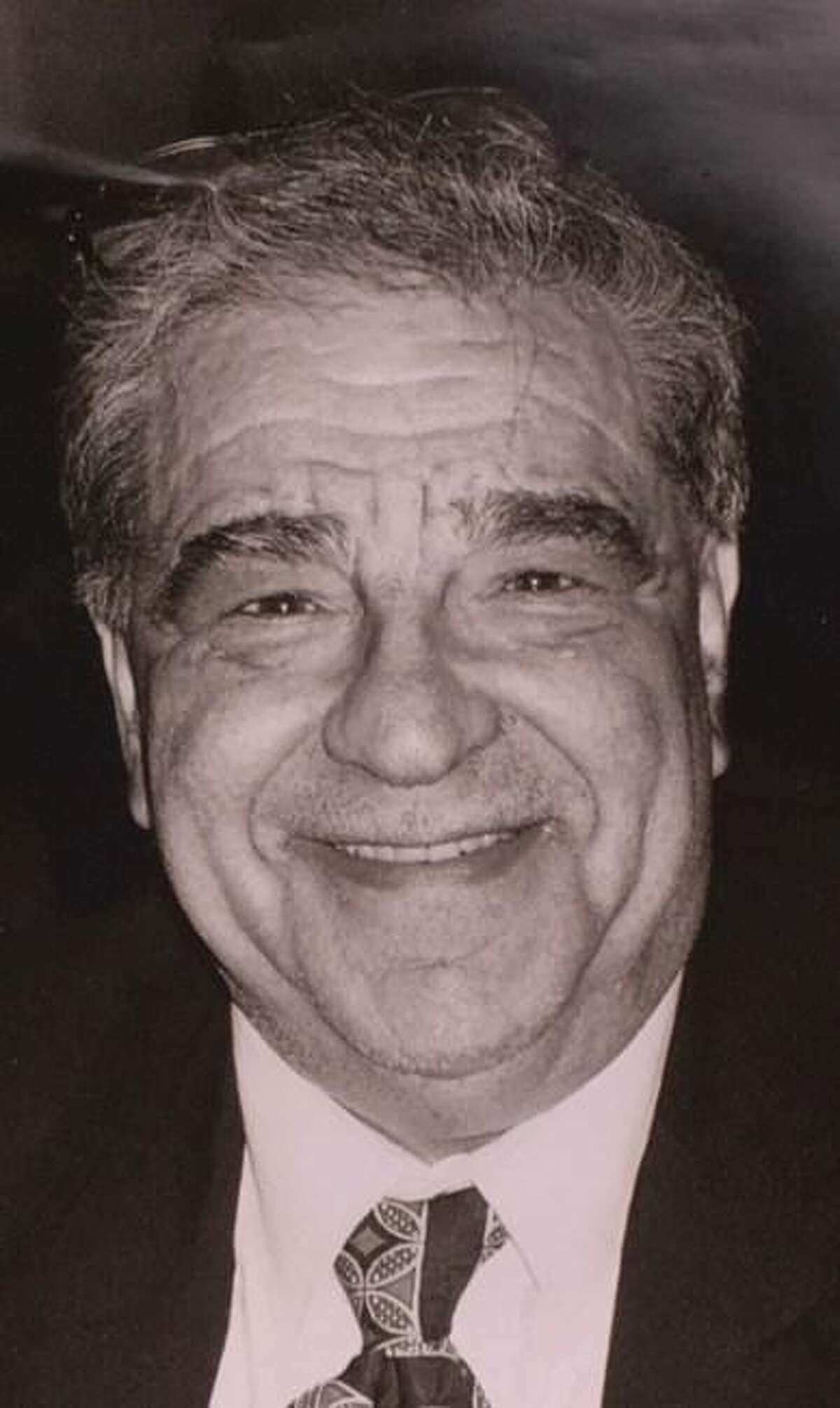 Dr. Lawrence Chiaramonte, Greenwich respiratory specialist, succumbs to ...