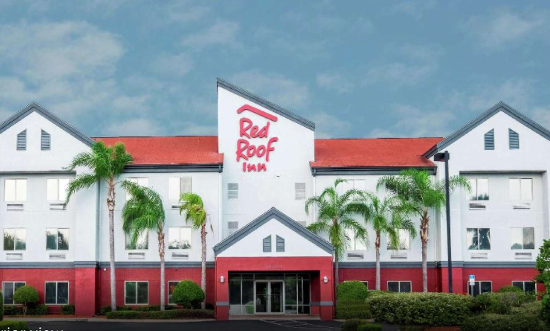 How health care workers can find free or discounted hotels