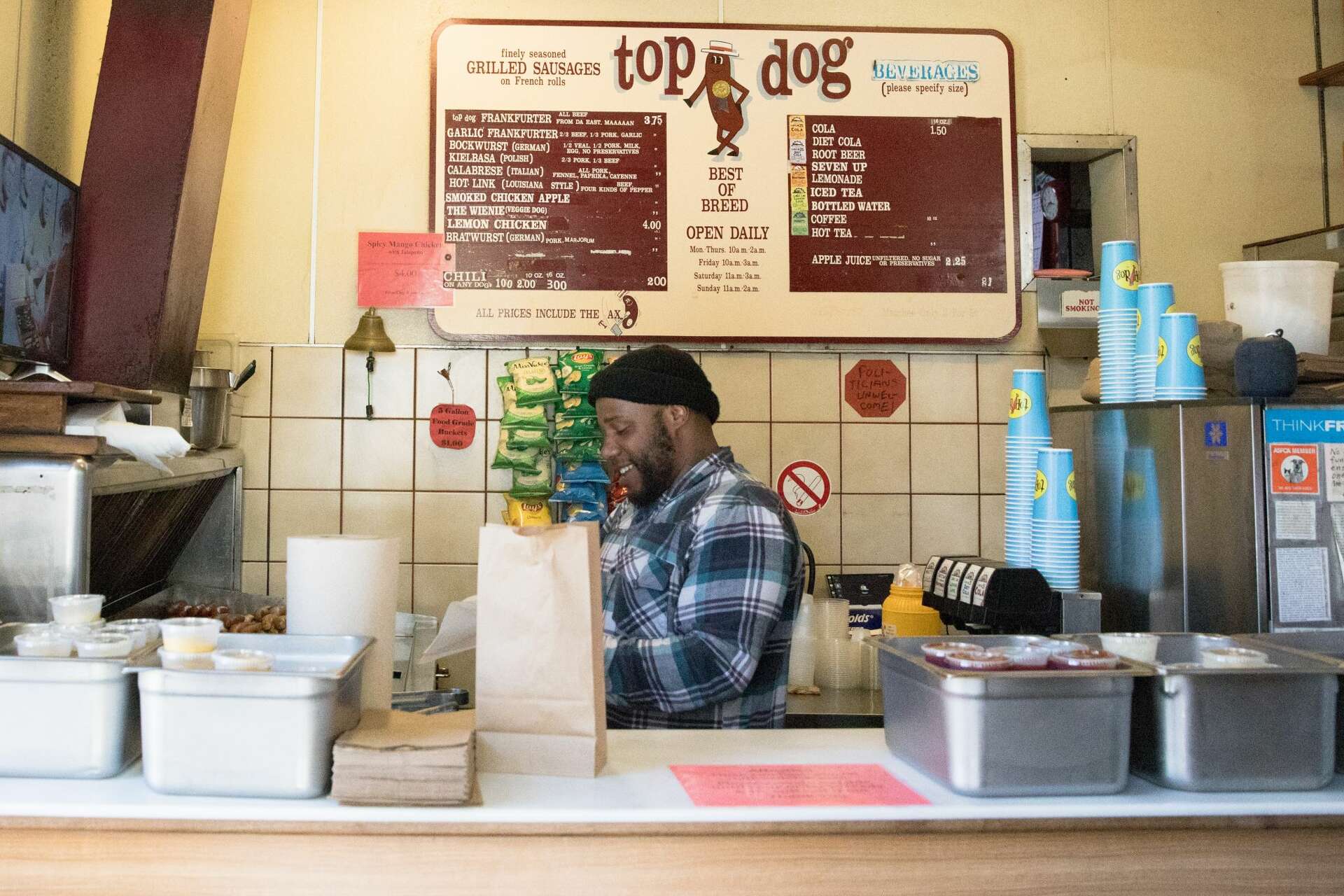 Berkeley institution Top Dog is on the ropes. But they still won’t take ...