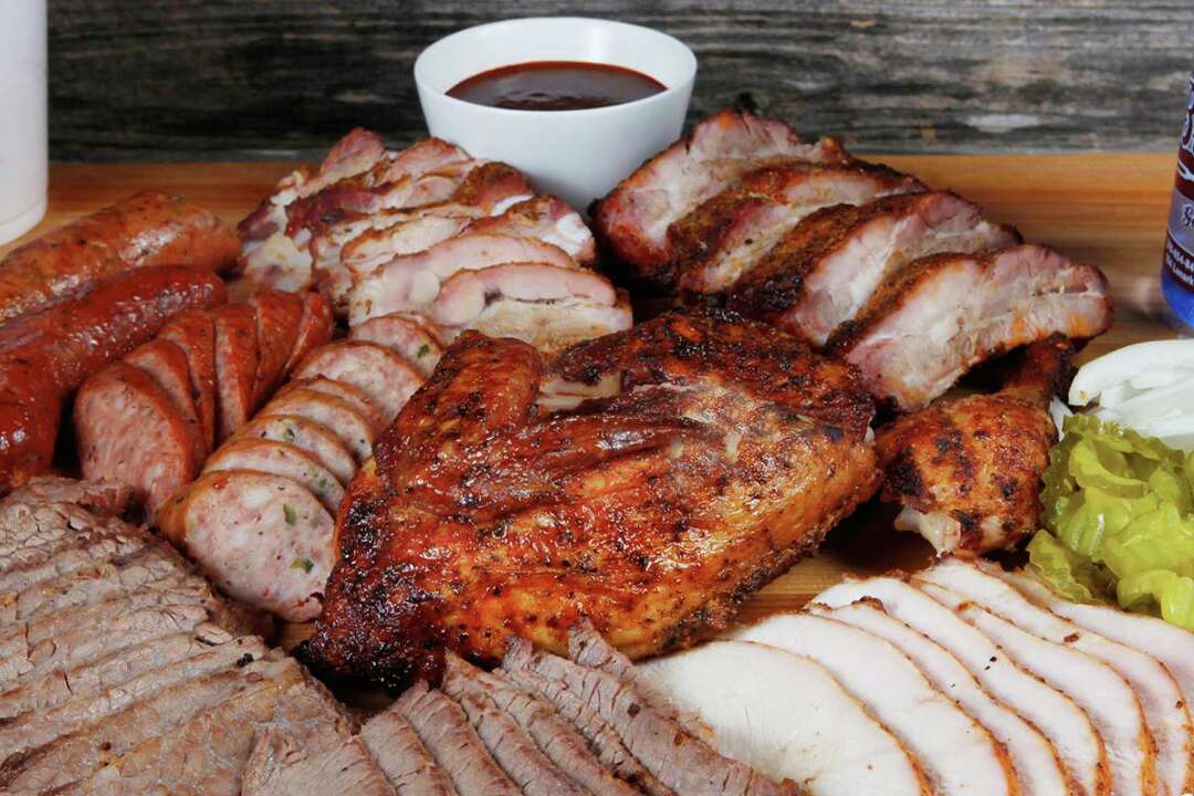 San Antonio's Big Bib BBQ opens New Braunfels restaurant