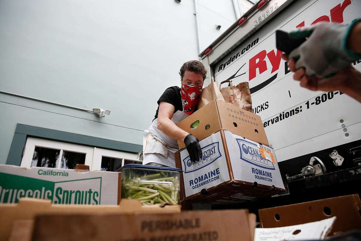 Food Runners opens its first-ever kitchen to expand operations during ...