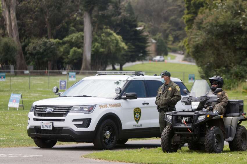 COVID-19 douses 4/20 celebration at San Francisco's Hippie Hill