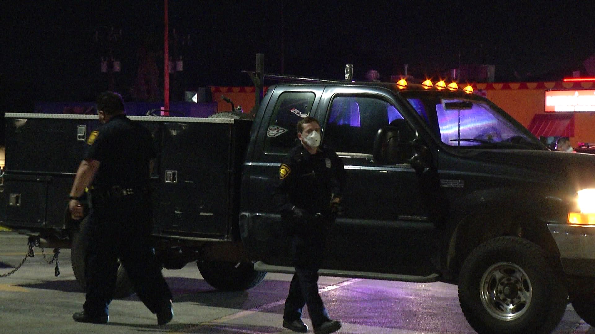 Police searching for three men who attempted to break into ATM