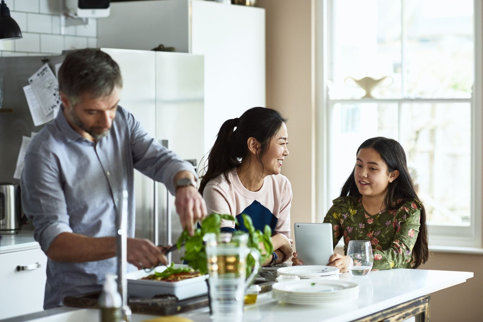 6 Essential Actions for Thriving in Close Quarters