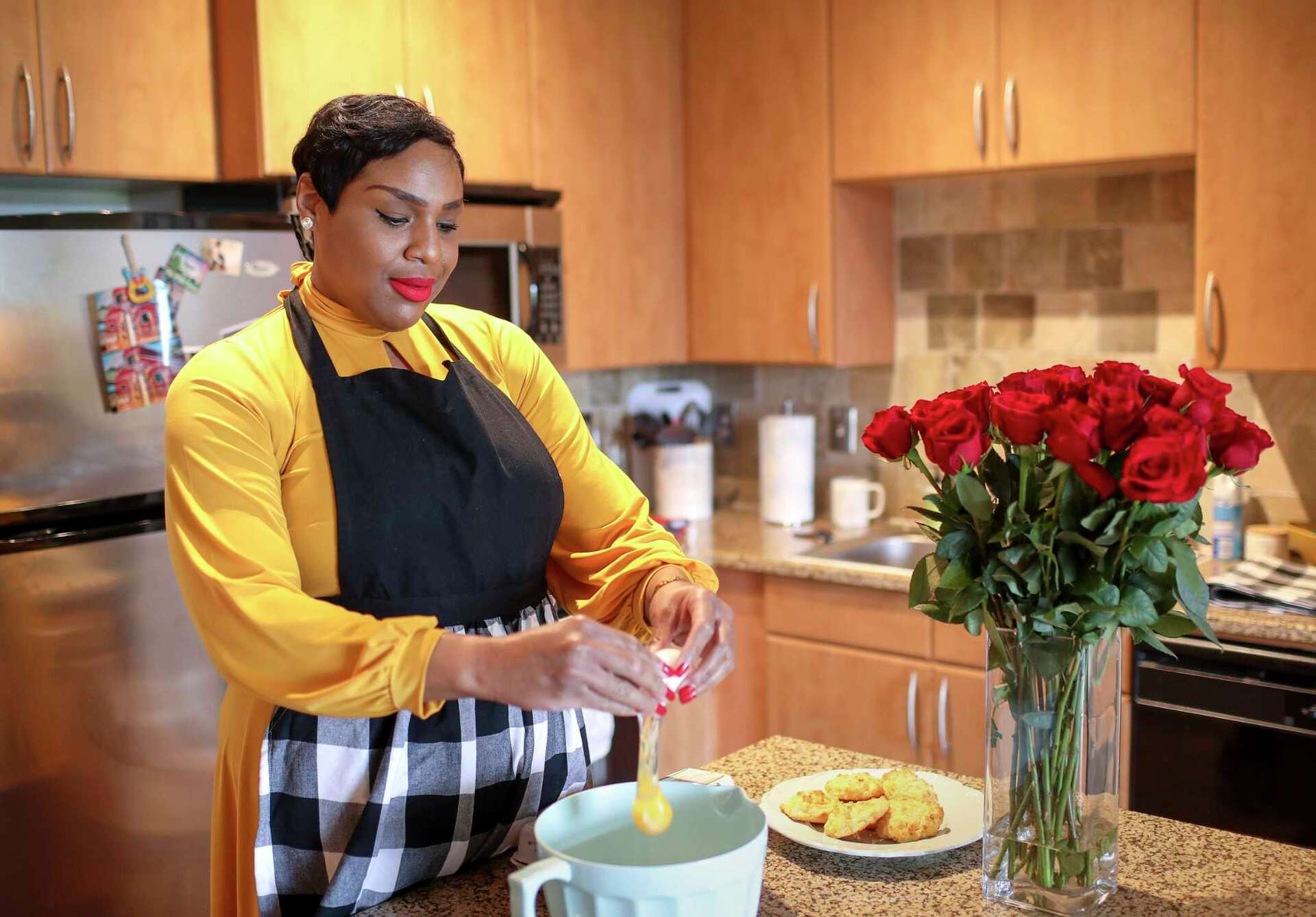 Heights woman’s 105-pound weight loss has made her an Instagram inspiration