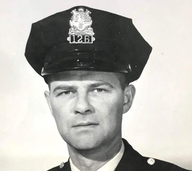 Former Greenwich police captain dies at 92